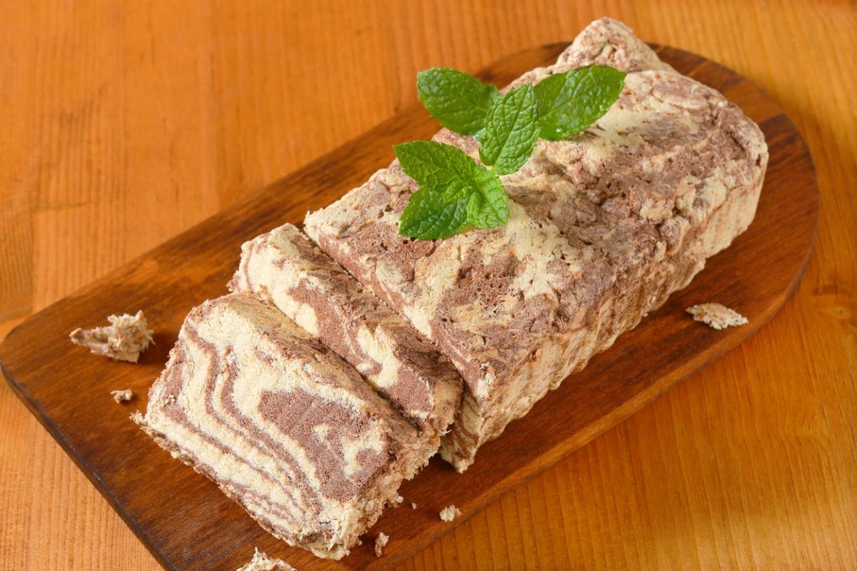 TAJNA ČUVANA GODINAMA: Originalan recept za ĆETEN ALVU otkriva baka iz ...