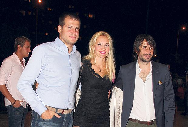 RASTAJU SE NAKON DUGOGODIŠNJEG BRAKA: Lala se razvodi! | Kurir