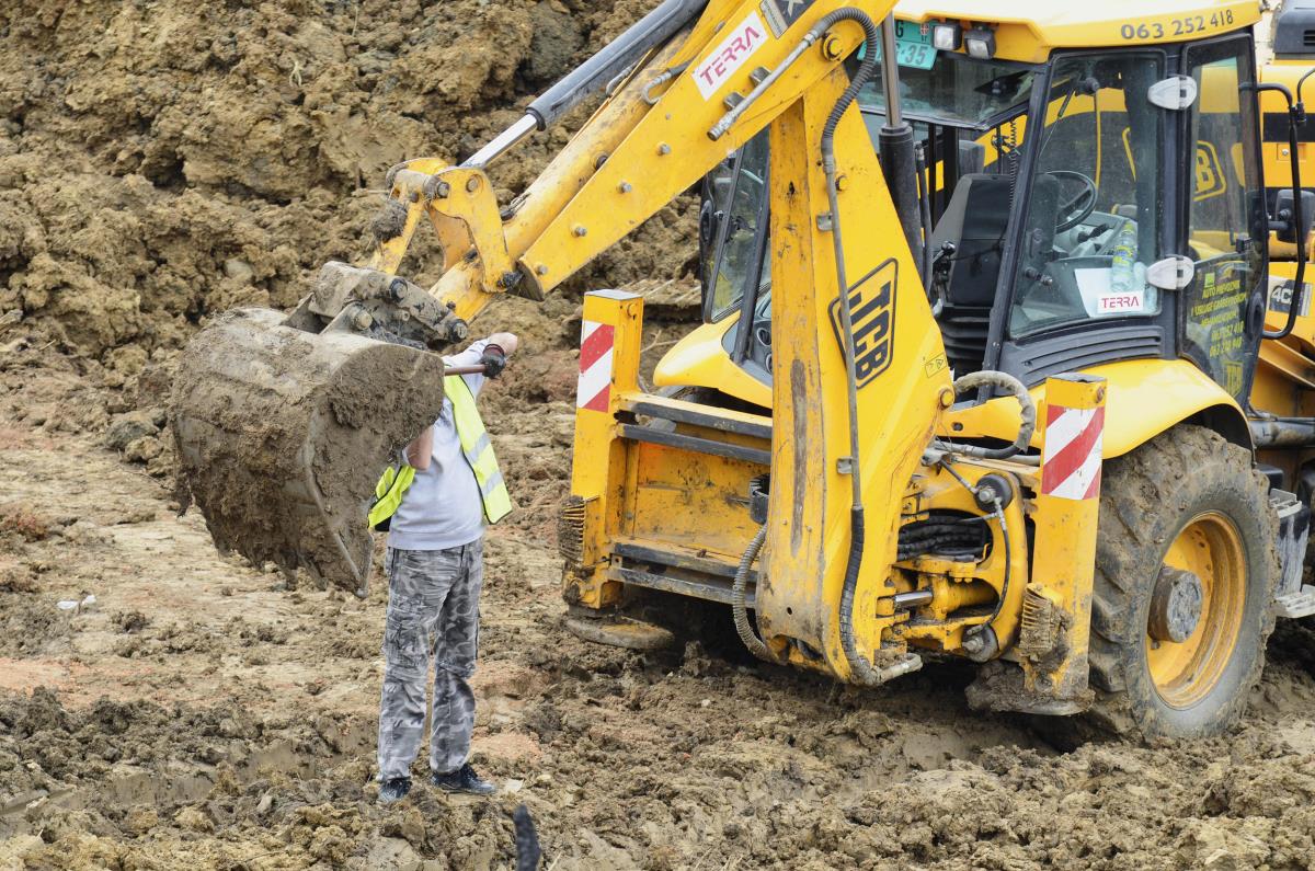 Bager teško povredio muškarca (48) | Kurir