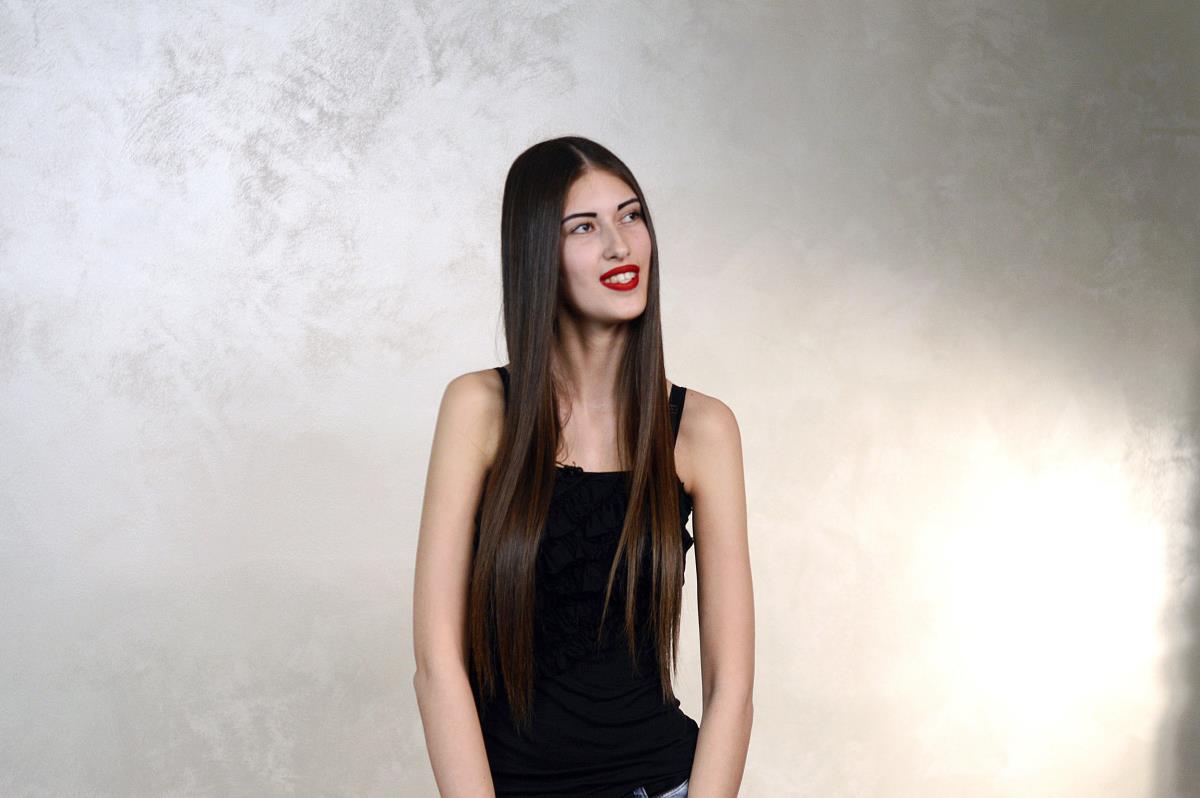 (FOTO) SANDRA MEDUZA VIŠE NE IZGLEDA OVAKO: Odlučila se na drastičan ...