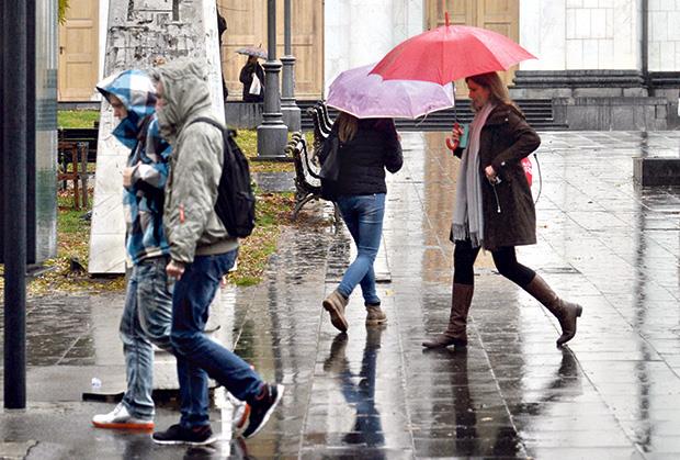 USPAVALO NAS PROLEĆE, PROBUDILA POZNA JESEN: Ponedeljak širom Srbije ...