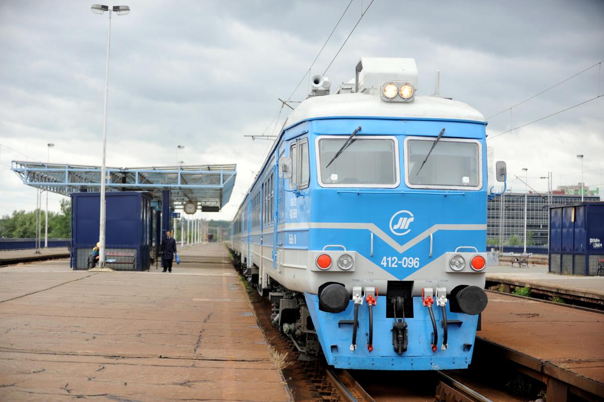 SAMO JE SOKO DOŠAO NA VREME: BG voz stao na Tošinom bunaru pa izazvao ...