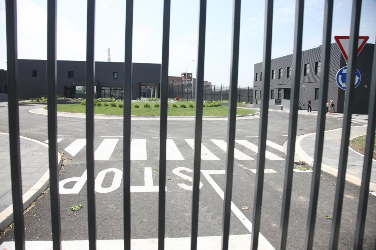 NAJMODERNIJI ZATVOR U SRBIJI OTVOREN U PANČEVU: Vrh pravosuđa i ...