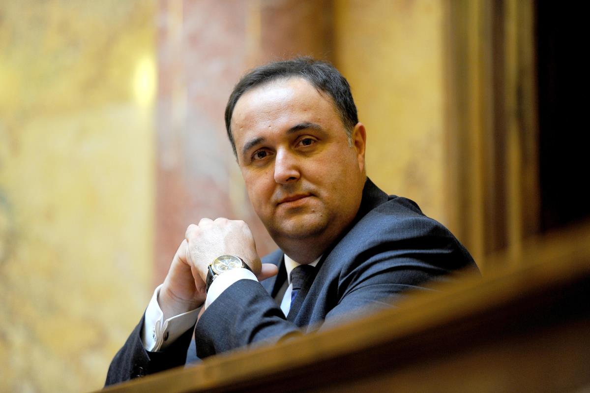 ZORAN BABIĆ ZA KURIR POSLE TEŠKE SAOBRAĆAJNE NESREĆE KOD DOLJEVCA: Živ ...