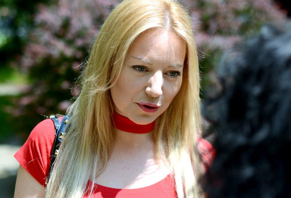 BILA JE 5 GODINA U BRAKU, SA NJIM JE DOBILA SINA, A ONDA SE RAZVELA! O ...