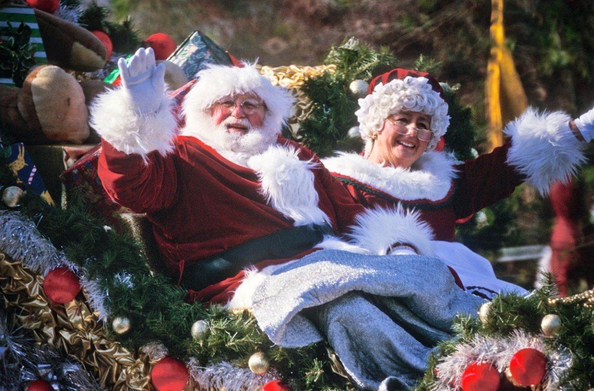 DEDA MRAZ ŽIVI U KANADI I REDOVNO PLAĆA POREZ: Kanadski zvaničnici ...