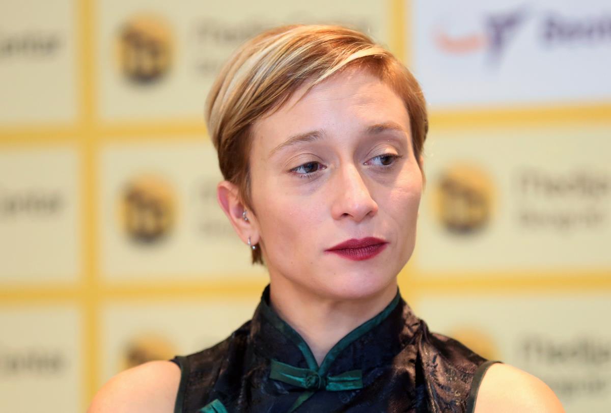 EJDUSOVA ĆERKA VANJA IMA DETE SA SINOM POZNATE GLUMICE: Razvela se dok ...