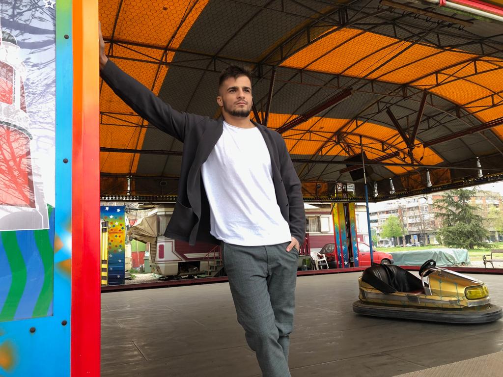 POKORILI CEO REGION: Lapsus bend prvi u trendingu u 4 države! | Kurir