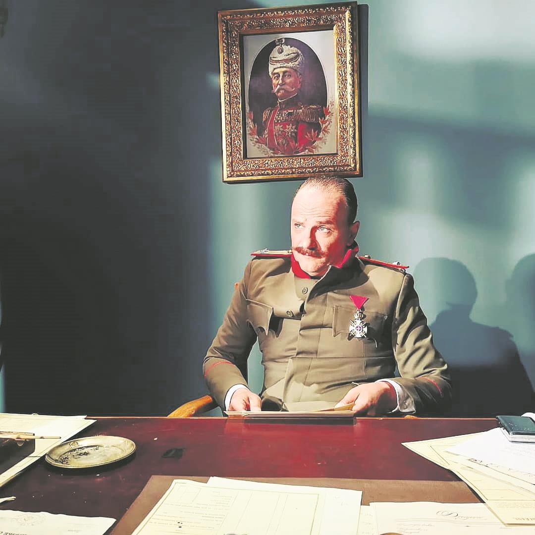 MAJKA MI NIJE DALA DA POSTANEM BOKSER! Crnogorski glumac Slaviša ...